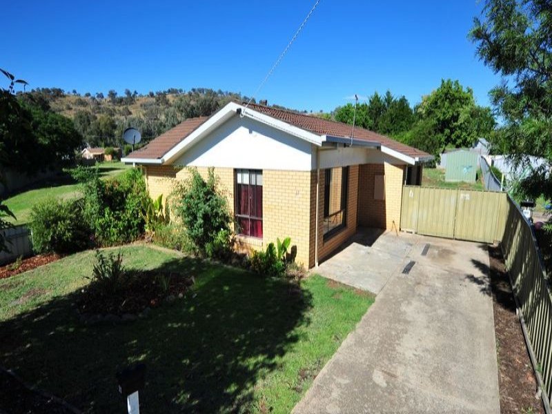 11 Rapsey Court, Wodonga, Vic 3690 - Property Details