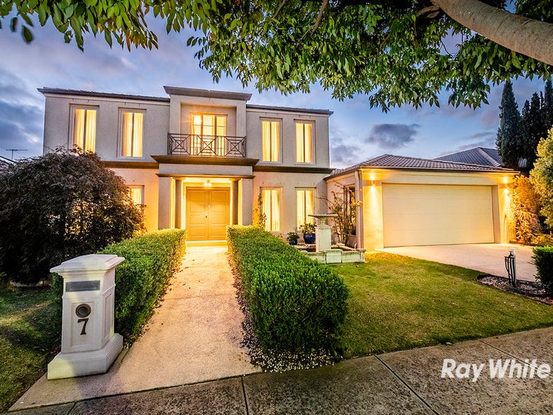 7 Golden Elm Way, Lyndhurst, VIC 3975 - realestate.com.au