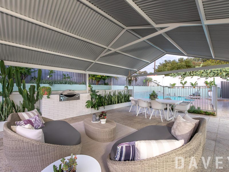 1 Parr Close, Padbury, WA 6025 - Property Details