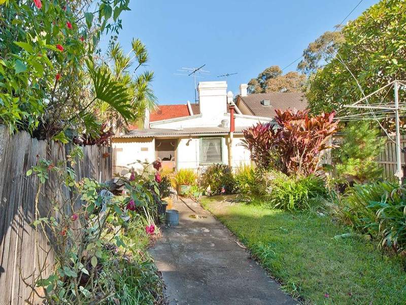 103 Terry Street, Tempe, NSW 2044 - Property Details