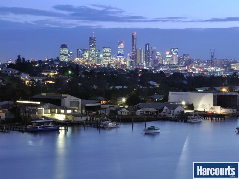 36/27 Harbour Road, Hamilton, Qld 4007 - Property Details