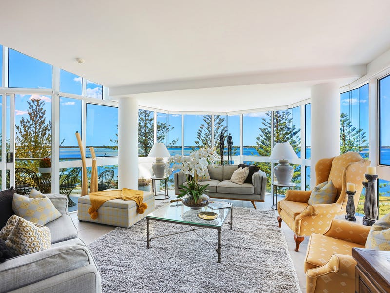 15/200-204 Marine Parade, Labrador, Qld 4215 - Property Details