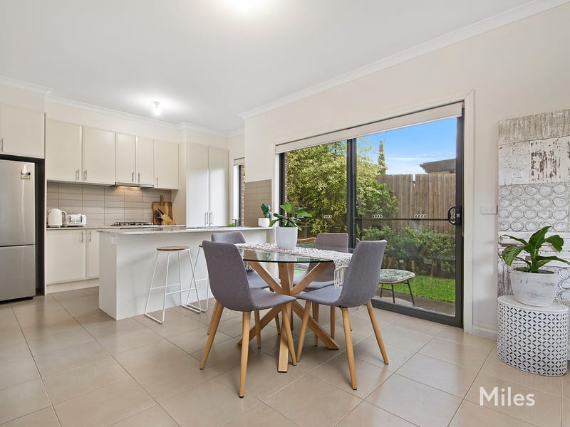 2/25 Falcon Road, Macleod, VIC 3085 - realestate.com.au