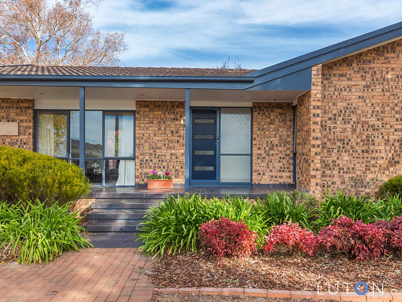 136 Boddington Crescent, Kambah, ACT 2902 - Property Details