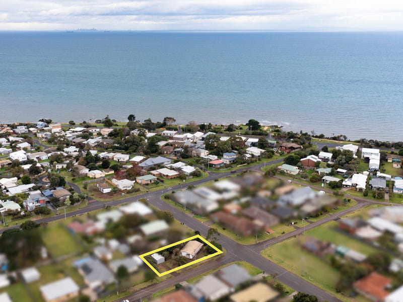 8 Ibbotson Street, Indented Head, VIC 3223 - realestate.com.au