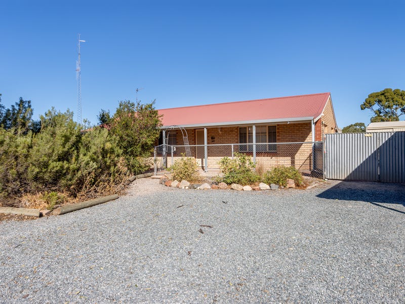 32 Drain Road, Kadina, SA 5554 - Property Details