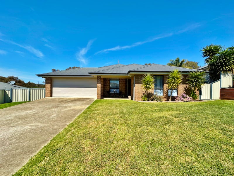 46 Jordan Place, Young, NSW 2594 - Property Details