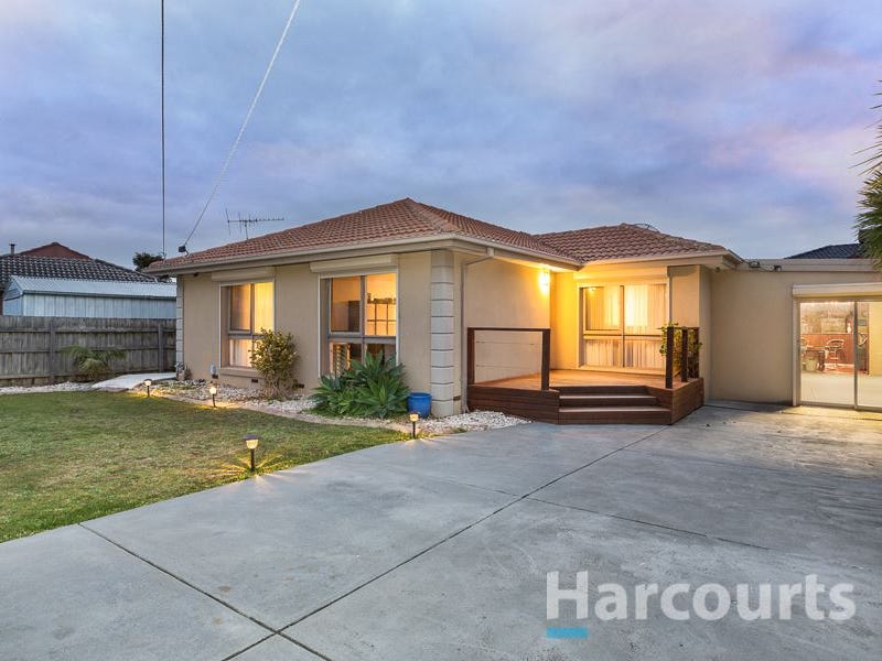 42 Whitehaven Cres, Noble Park North, VIC 3174 - realestate.com.au