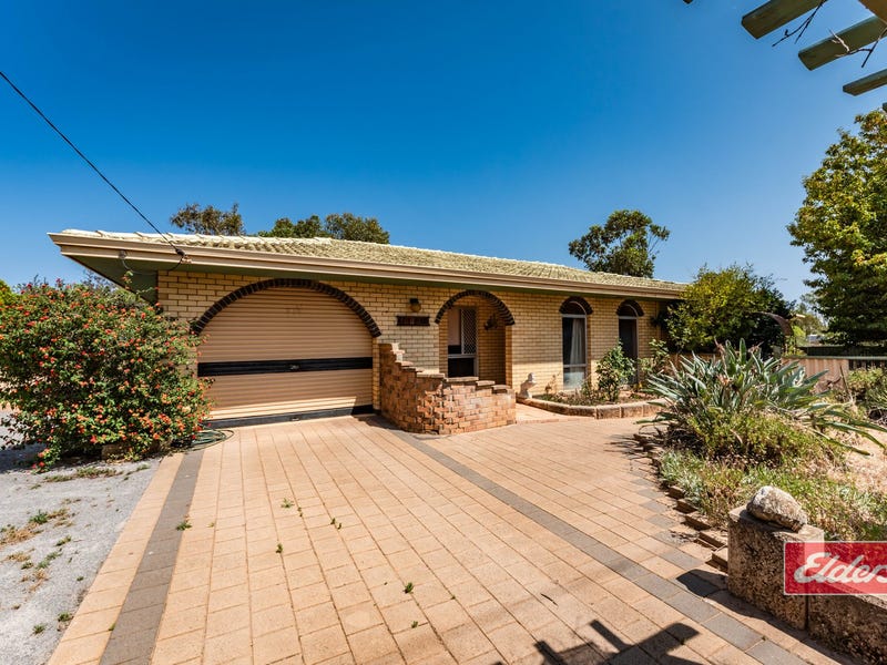 15 Rowan Road, Woorree, WA 6530 - Property Details