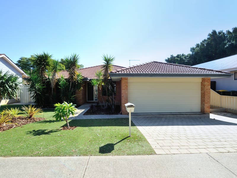 4 Ridley Way West, Medina, WA 6167 - Property Details