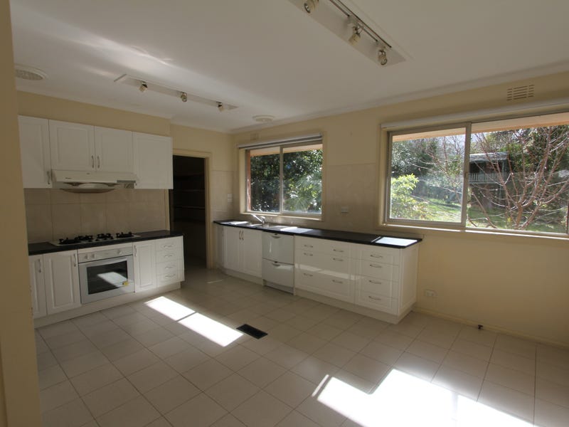 1 Berea Court, Ringwood, VIC 3134 - realestate.com.au