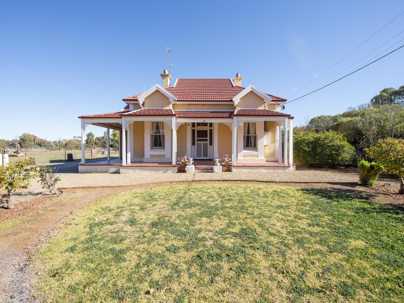 33 Government Road, Orroroo, SA 5431 - Property Details