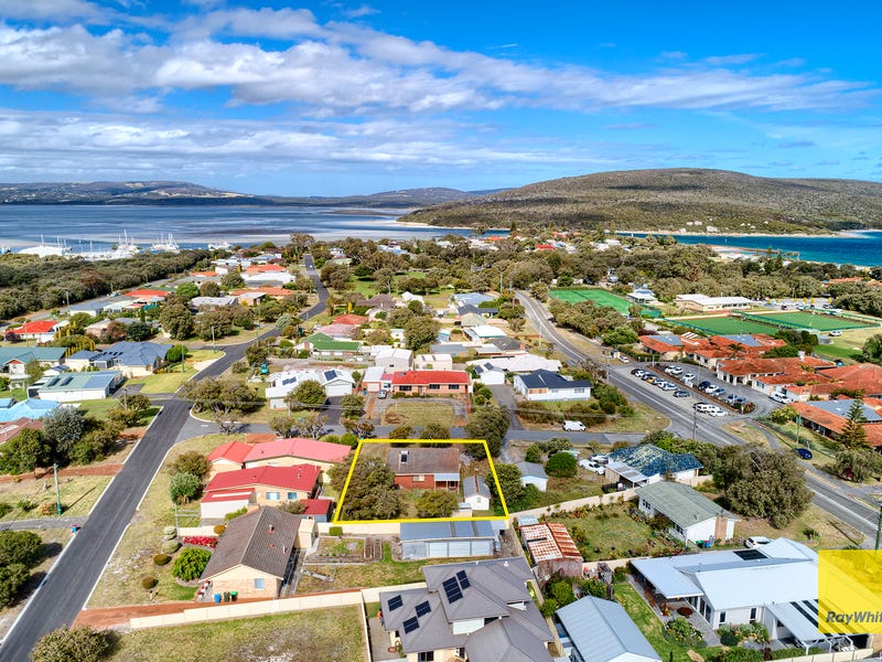 3 Woolford Street, Emu Point, WA 6330 - realestate.com.au