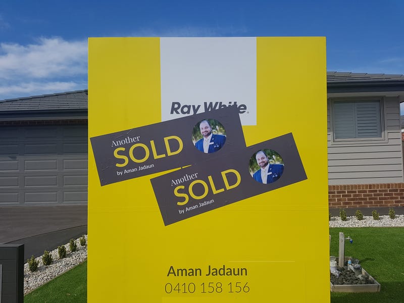 17 Treeve Parkway, Werribee, Vic 3030 - Property Details