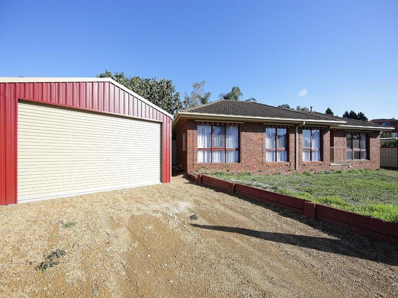 5 Linlithgow Court, Frankston, VIC 3199 - realestate.com.au