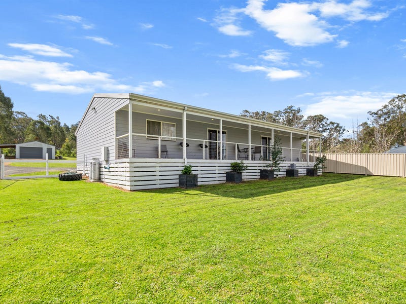 34 Commercial Road, Heyfield, Vic 3858 - Property Details