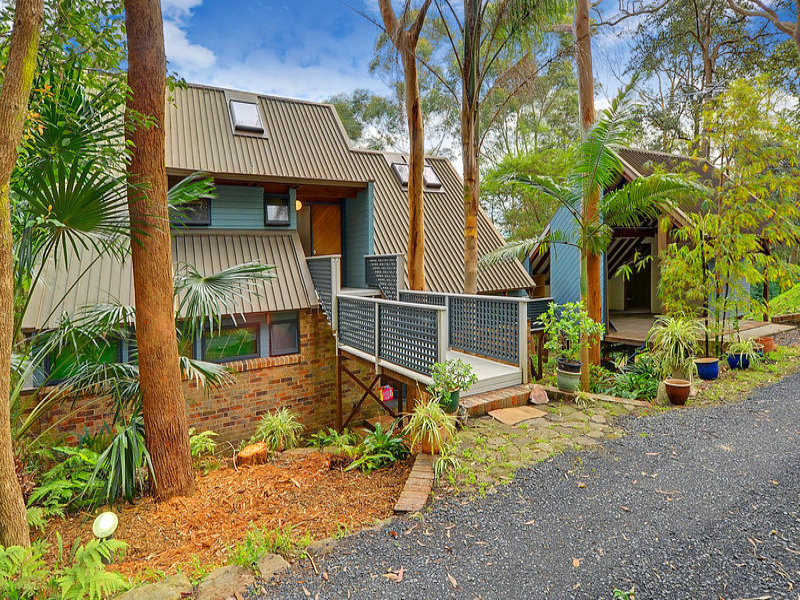 22 Manor Road, Hornsby, NSW 2077 - realestate.com.au
