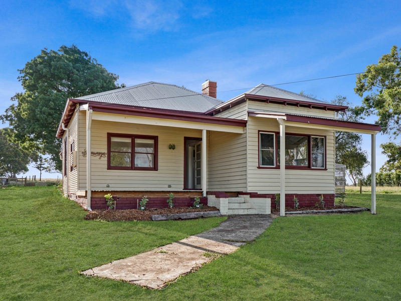 122 Main Street, Beeac, VIC 3251 - realestate.com.au