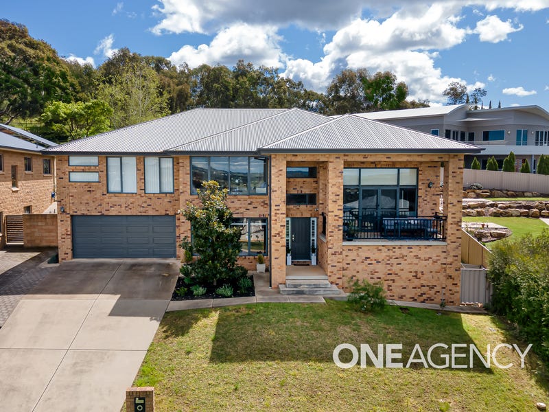 17 ATHERTON CRESCENT, Tatton, NSW 2650 - Property Details