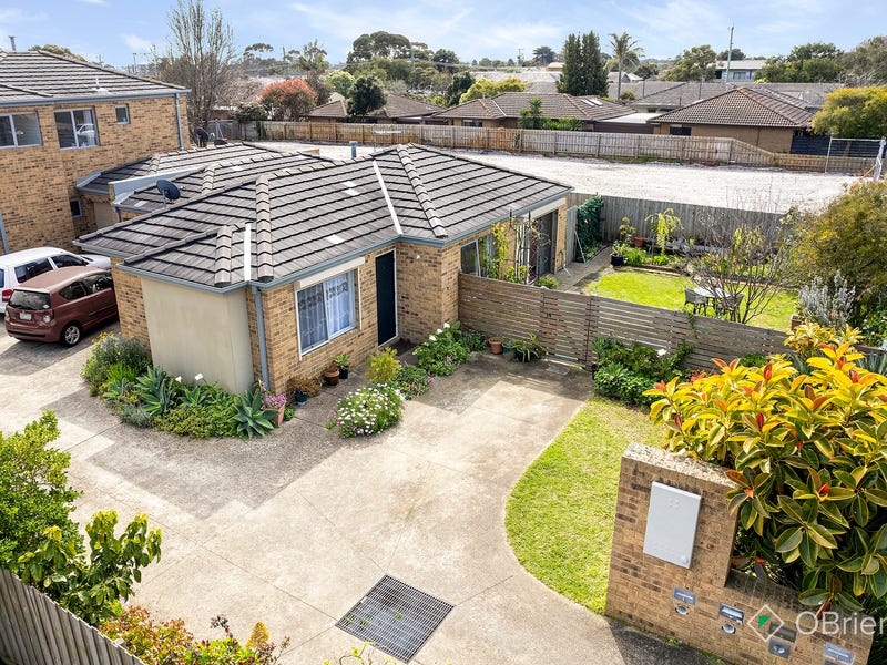 1/11 Petrie Street, Frankston, Vic 3199 - Property Details