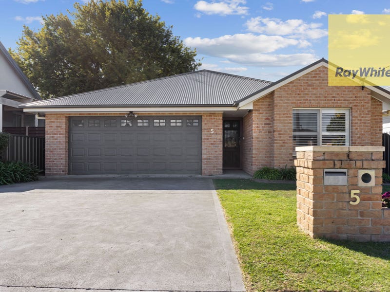 5 Ruby Street, Goulburn, NSW 2580 - Property Details