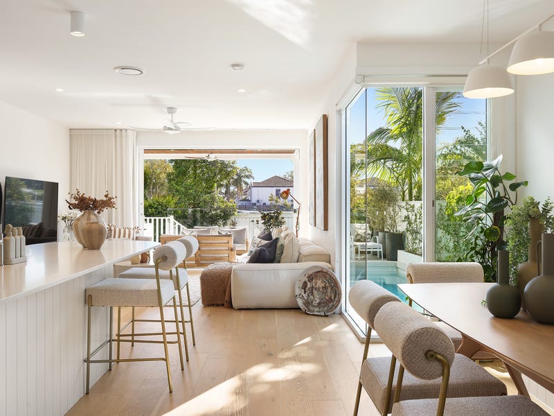 Sold Property Prices & Auction Results in Mermaid Waters, QLD 4218 (+2 ...