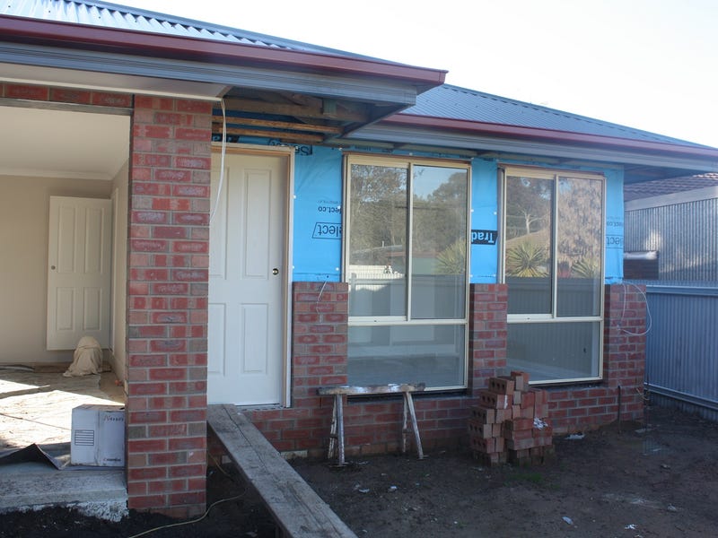 8 Mathieson Court, Benalla, Vic 3672 - Property Details
