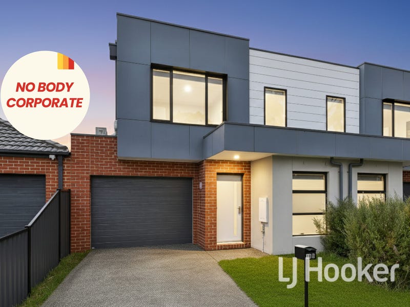 Real Estate & Property for Sale in Clyde North, VIC 3978 (+4 locations ...