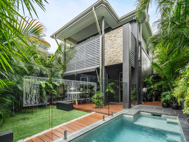 363 Hawthorne Road, Hawthorne, Qld 4171 - Property Details