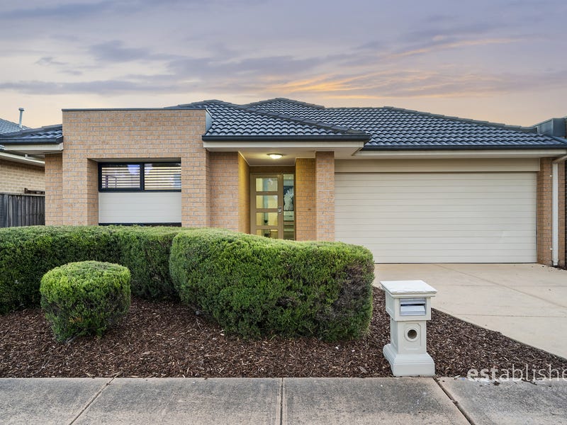 6 Cutter Lane, Point Cook, VIC 3030 - realestate.com.au