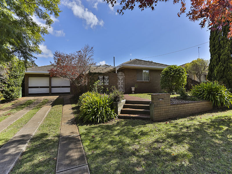 7 Chelsea Court, Centenary Heights, QLD 4350 - realestate.com.au