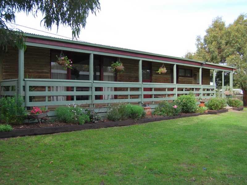 Property 110372033, Dalyston, Vic 3992 - Property Details