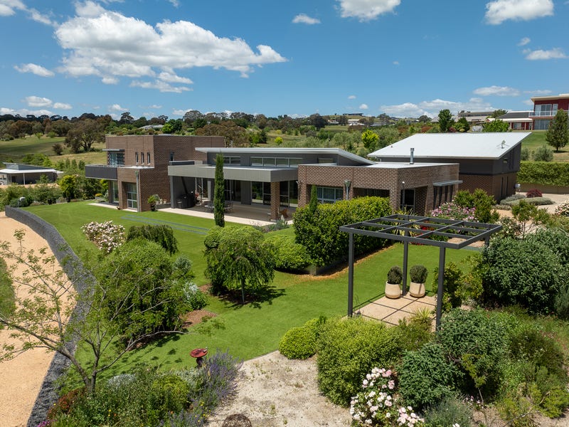 9 Dean Drive, Orange, NSW 2800 - House for Sale - realestate.com.au