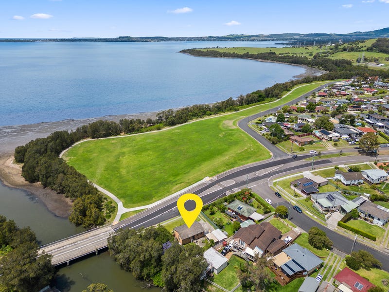 96 Lakeside Drive, Koonawarra, NSW 2530 - Property Details