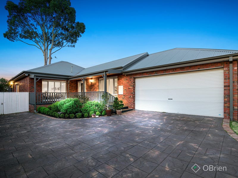 8 Laurenten Court, Langwarrin, Vic 3910 - Property Details
