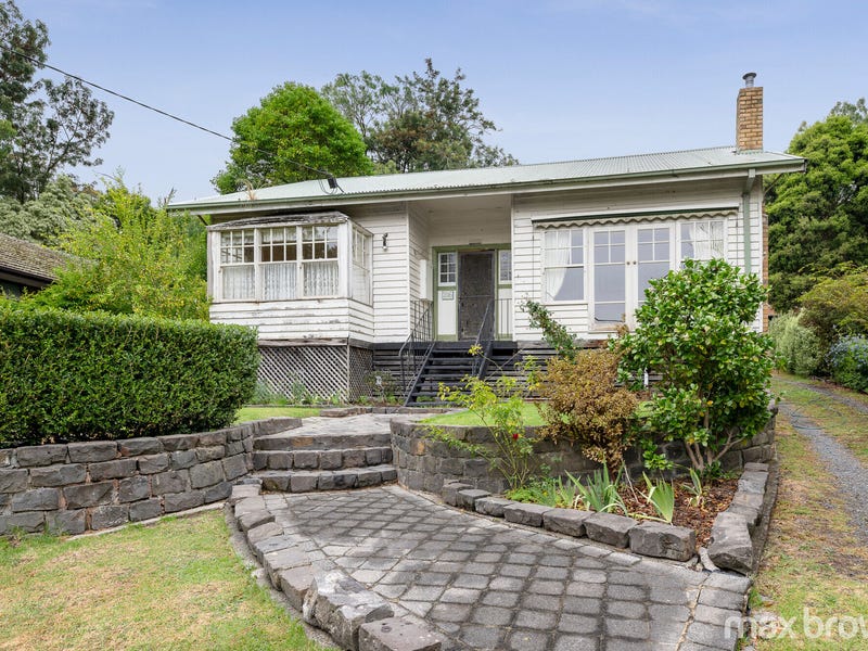 206 Sheffield Road, Montrose, VIC 3765 - realestate.com.au