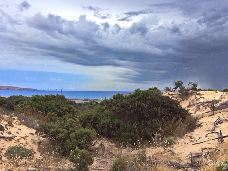 280 Esplanade, Aldinga Beach, SA 5173 - realestate.com.au