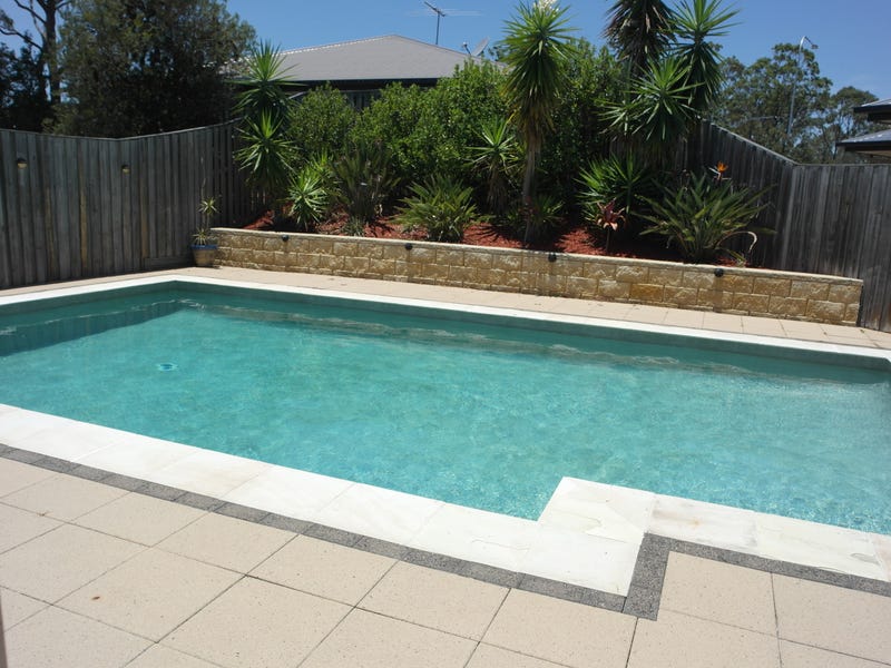 30 Ravensthorpe Street, Ormeau, Qld 4208 - Property Details