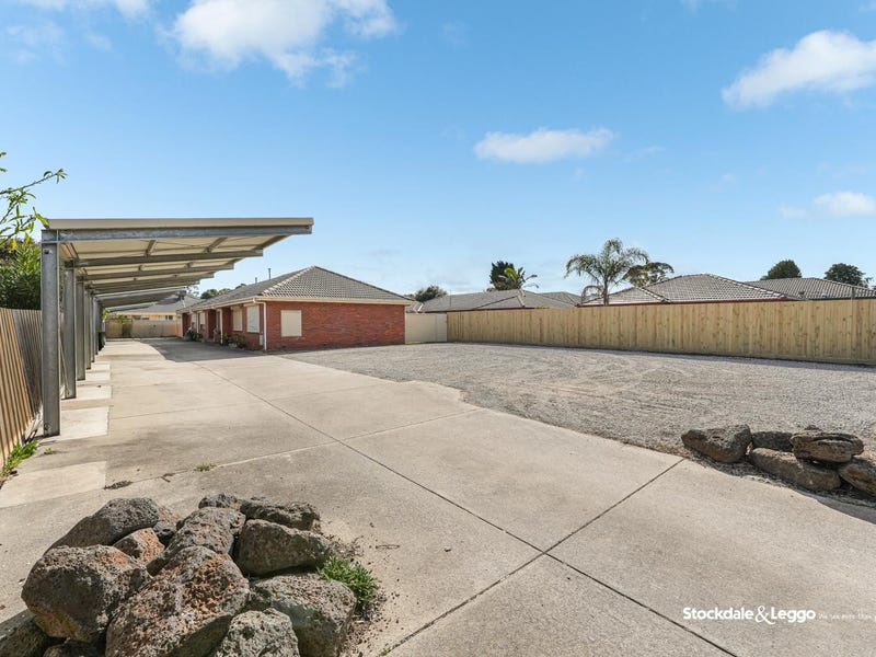 10 Benga Avenue, Dandenong, Vic 3175 - Property Details