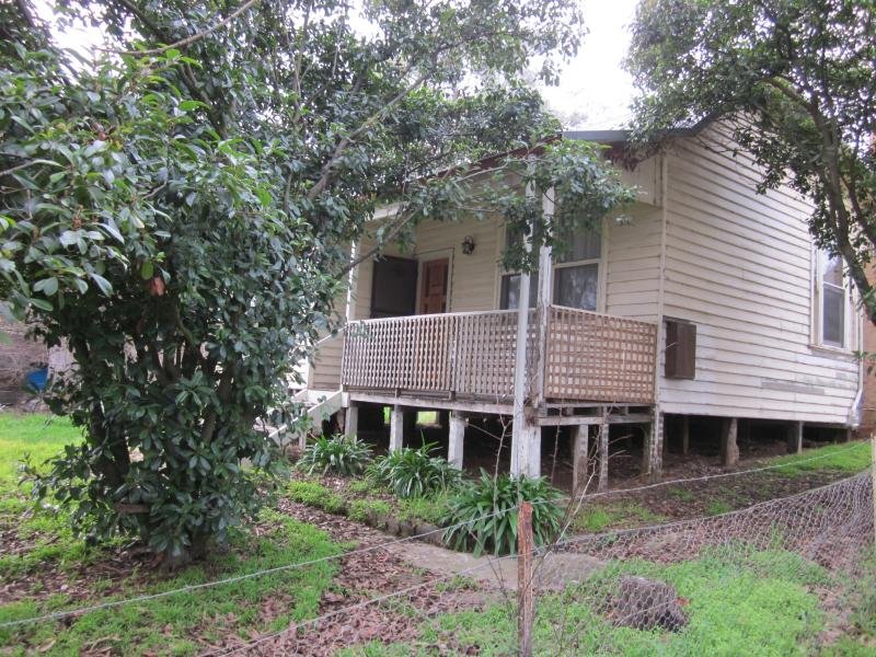 116 Victoria Road, Harcourt, VIC 3453 - realestate.com.au