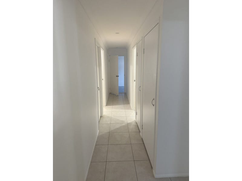 3 Bedroom Properties for Rent in Burleigh Heads, QLD 4220 (+2 locations ...