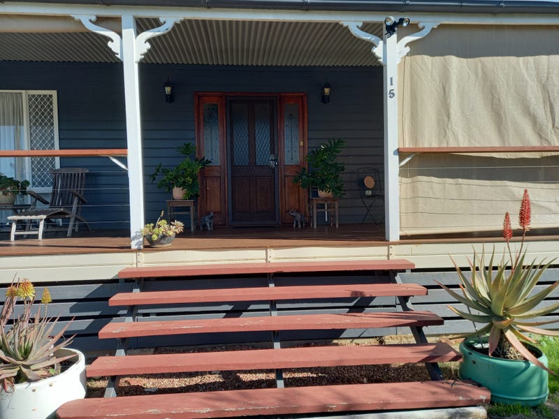 15 Soutter Street, Roma, Qld 4455 - Property Details