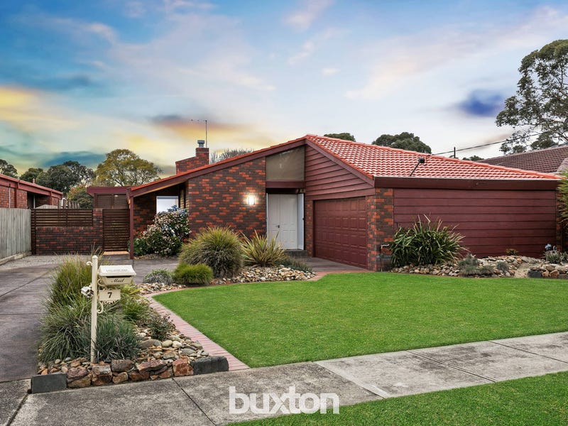 7 Mungari Street, Dingley Village, VIC 3172 - realestate.com.au