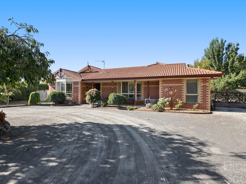 528 Ti Tree Road, Warrenheip, Vic 3352 - Property Details