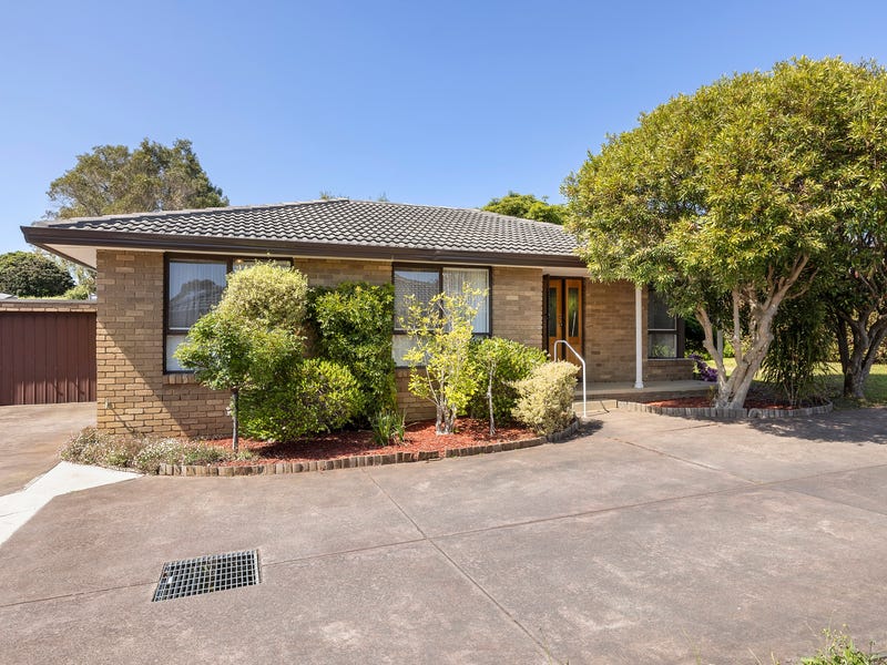 4/11-13 Bayview Road, Mornington, Vic 3931 - Property Details