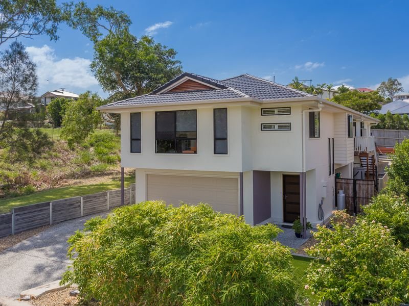 7 Doherty Place, Wakerley, Qld 4154 - Property Details
