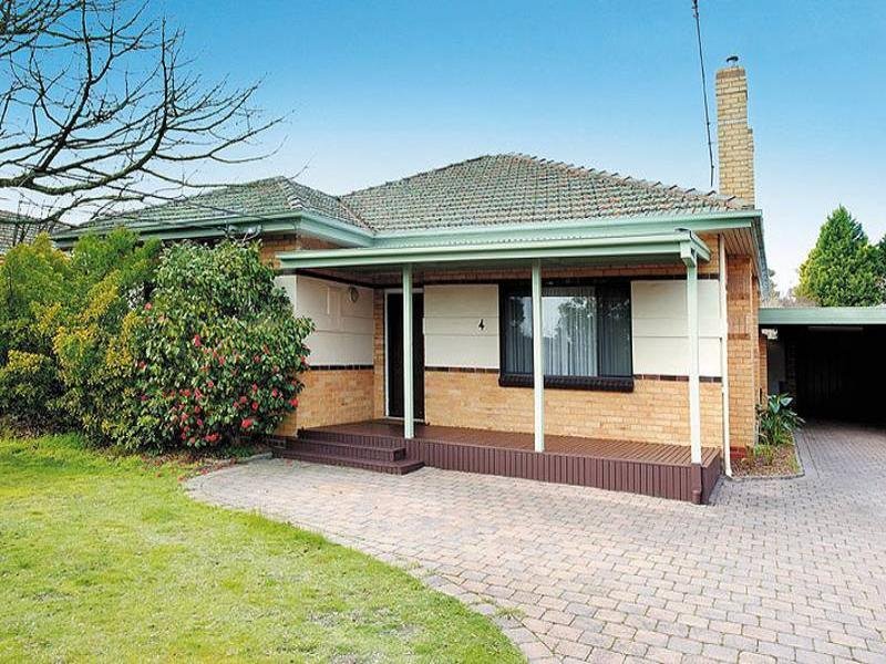 4 Carool Road, Carnegie, VIC 3163 - realestate.com.au