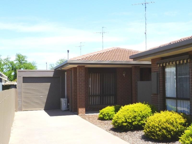 2/8 Palk Street, Horsham, Vic 3400 - Property Details