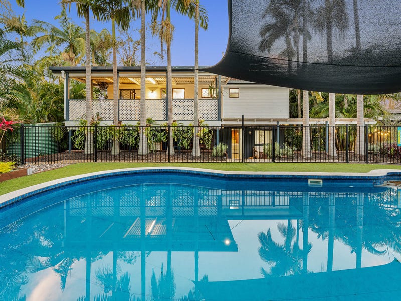 15 Leonie Street, Camira, Qld 4300 - Property Details