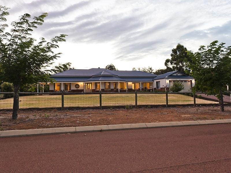 64 Ridgehill Rise, Roleystone, WA 6111 - Property Details